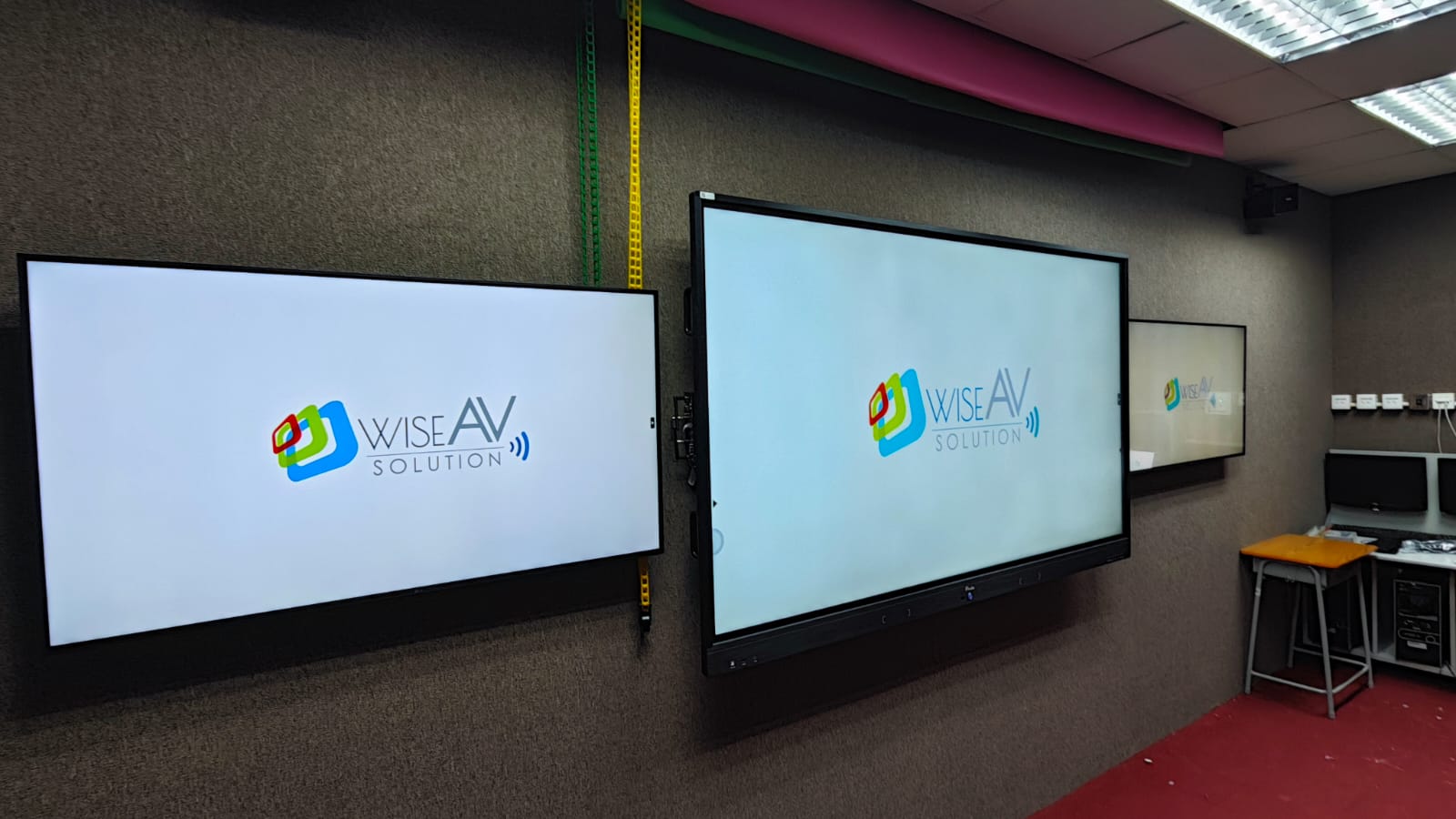 Wise AV Installs Touch-Screen Displays for STEM Classroom